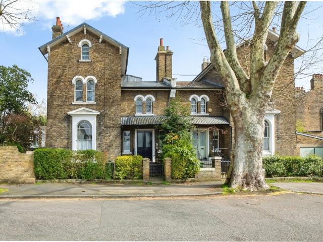 Apartment at Church Terrace, Greater London