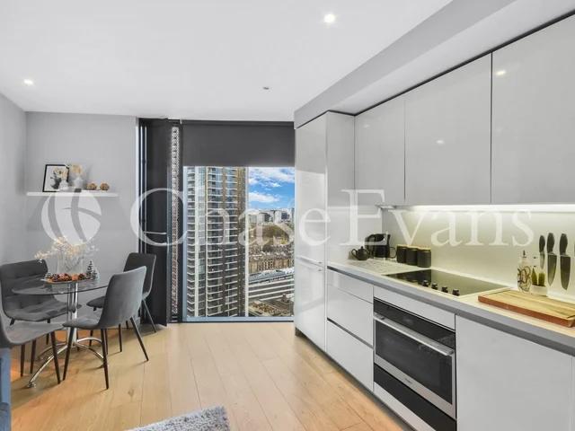 Apartment at Churchyard Row, Greater London