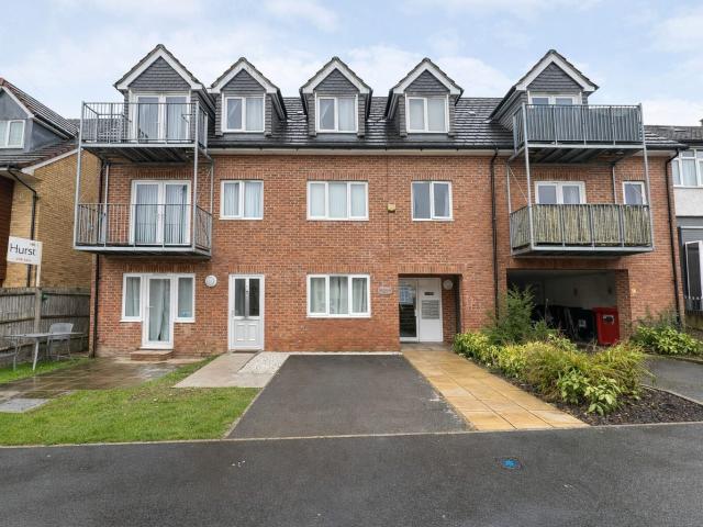Apartment at Chairborough Road, High Wycombe