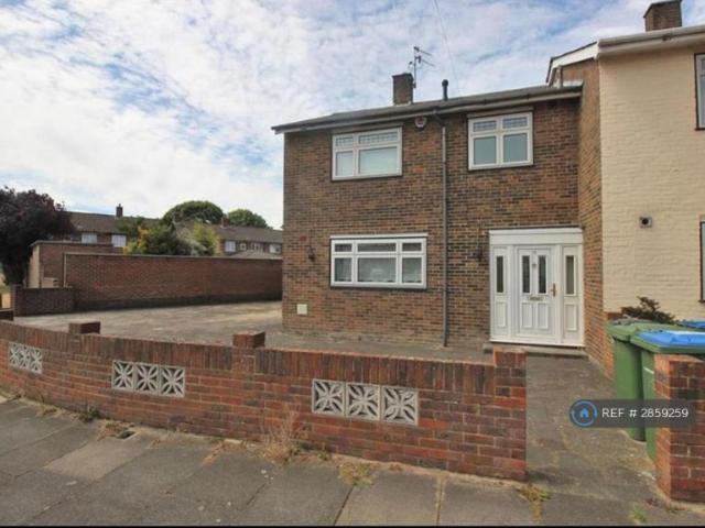 Room at Chalcombe Road, Greater London