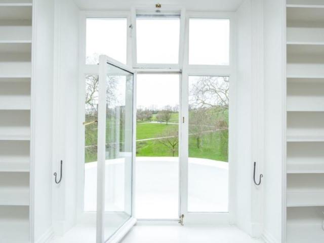 Apartment at Chalcot Crescent, Greater London