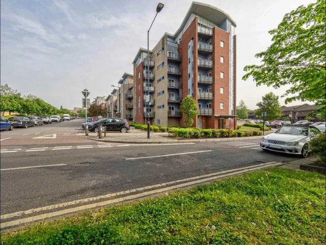 Apartment at Chalkhill Road, Greater London