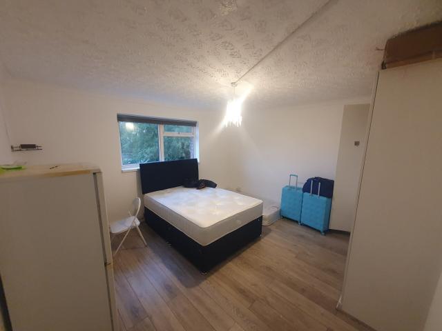Apartment at Chalklands, London