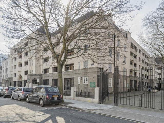 Apartment at Chalton Street, Greater London