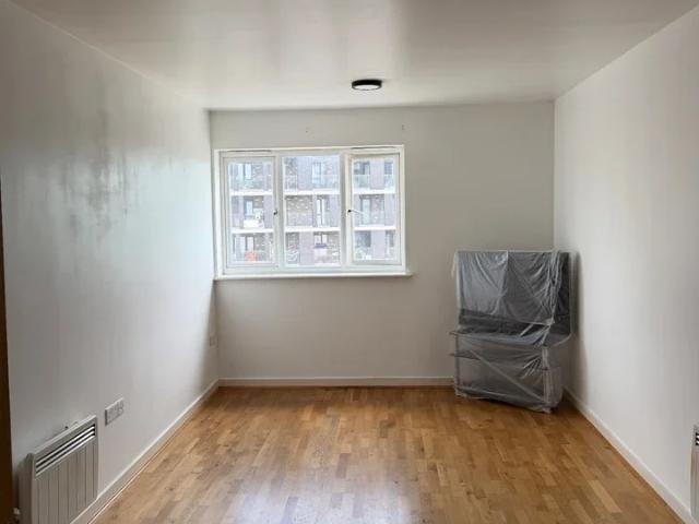 Apartment at Chalvey Road East, Slough