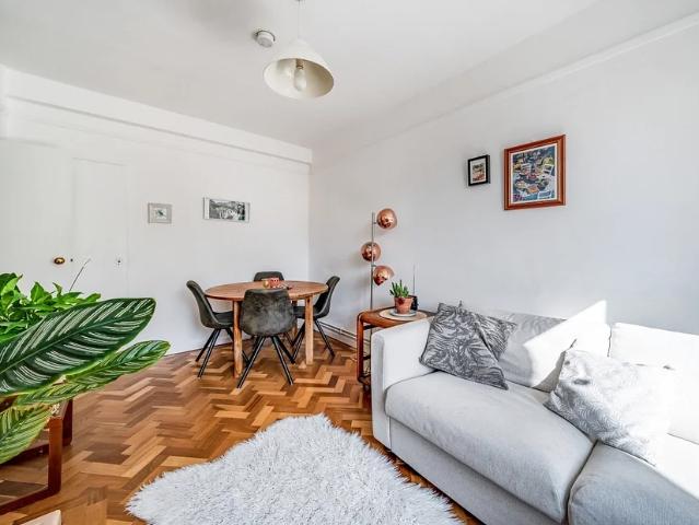 Apartment at Champion Hill, Greater London