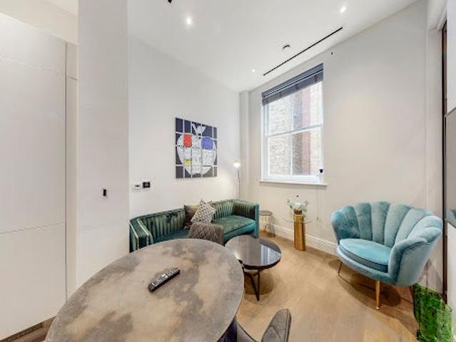 Apartment at Chancery Lane, City of London