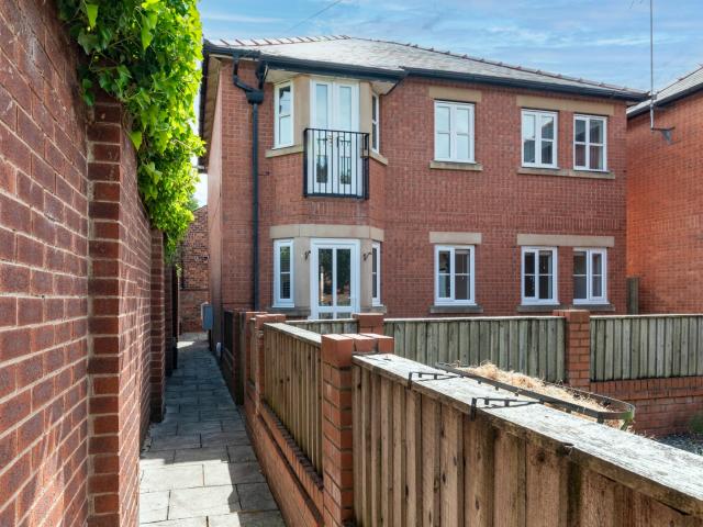Apartment at Chapel Lane, Chester