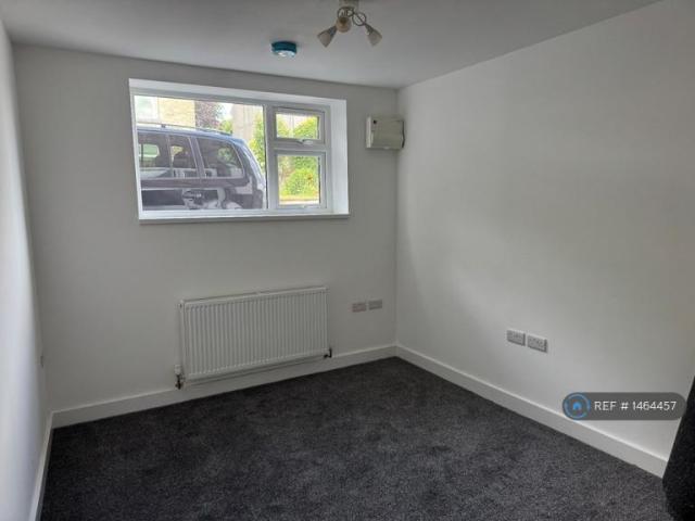Apartment at Chapeltown, Leeds