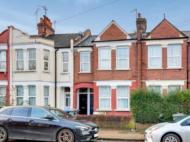 Apartment at Chapter Road, Greater London