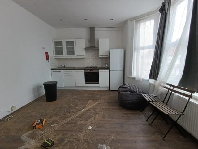 Apartment at Charlemont Road, Greater London
