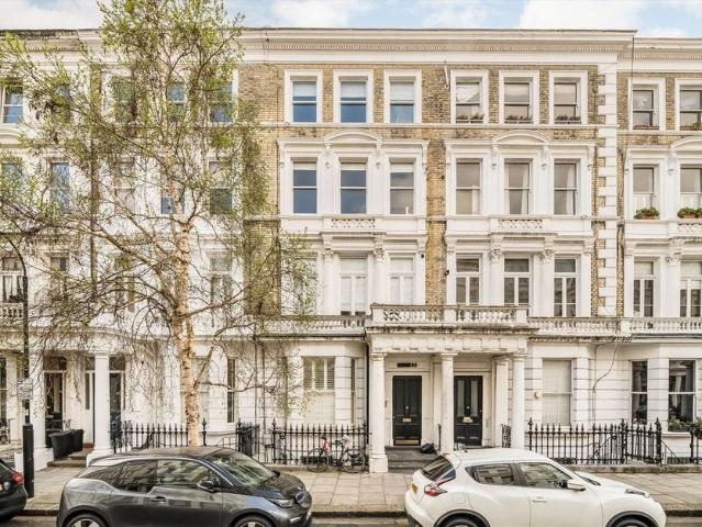 Apartment at Charleville Road, Greater London