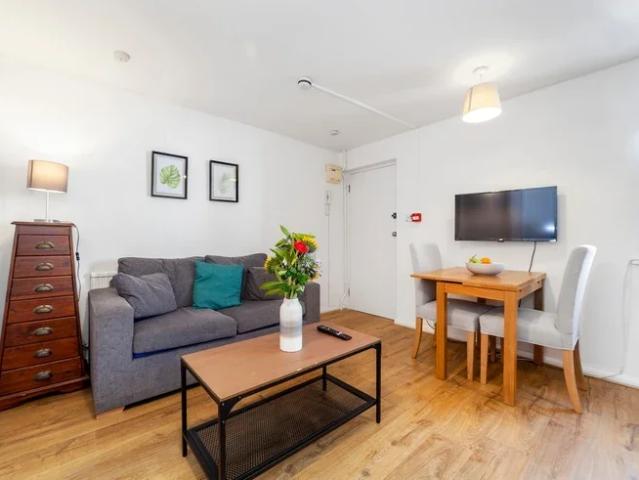 Apartment at Charlotte Street, Greater London