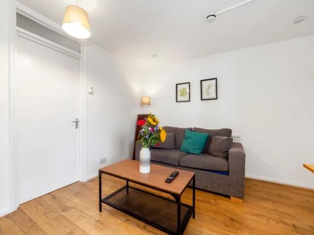 Apartment at Charlotte Street, Greater London