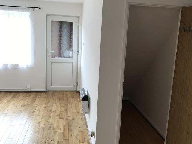 Apartment at Charrington Way, Horsham
