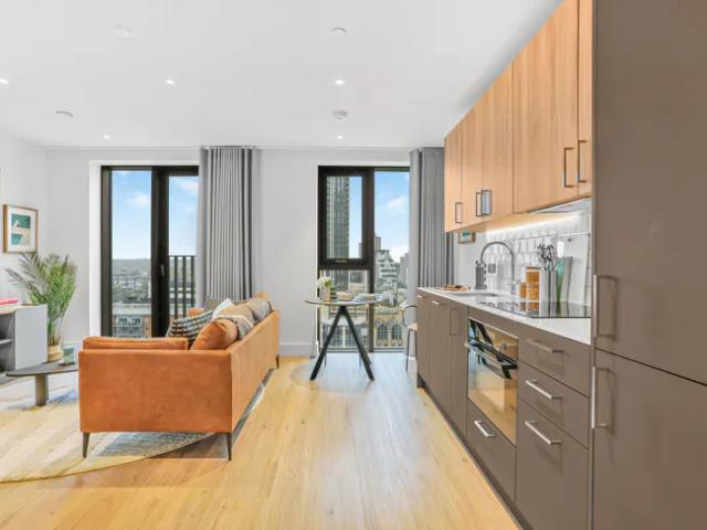Apartment at Charter Street, Greater London