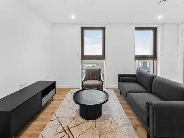 Apartment at Charter Street, Greater London