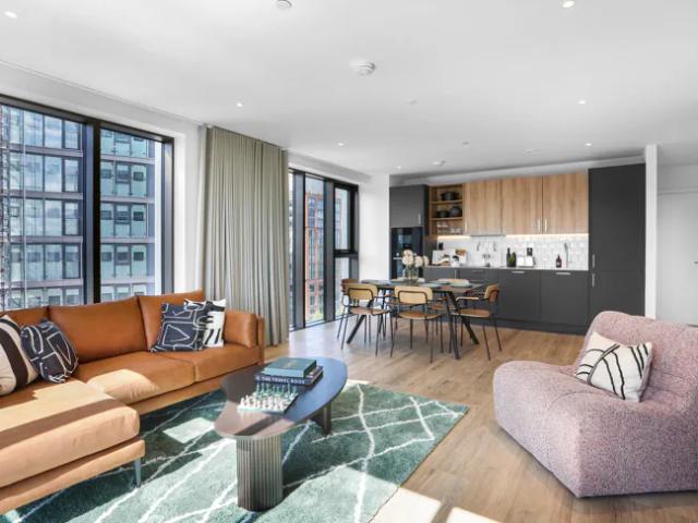 Apartment at Charter Street, Greater London