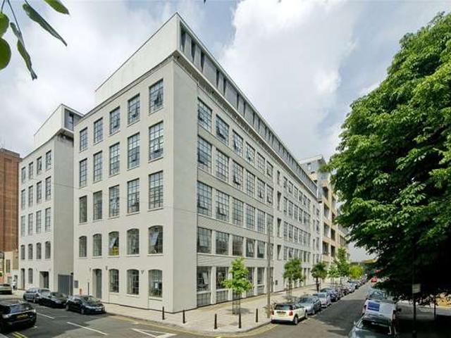 Apartment at Chatham Place, Greater London