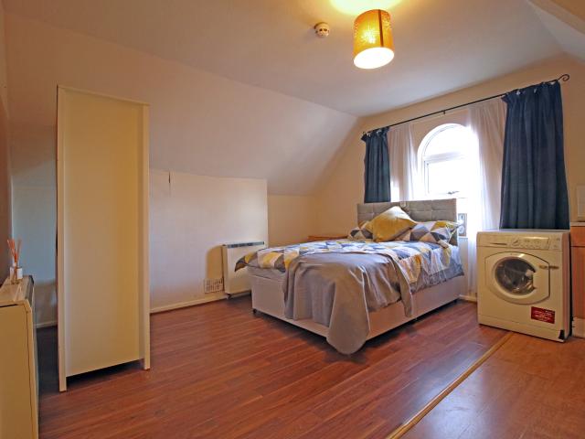Apartment at Chaucer Road, Bedford