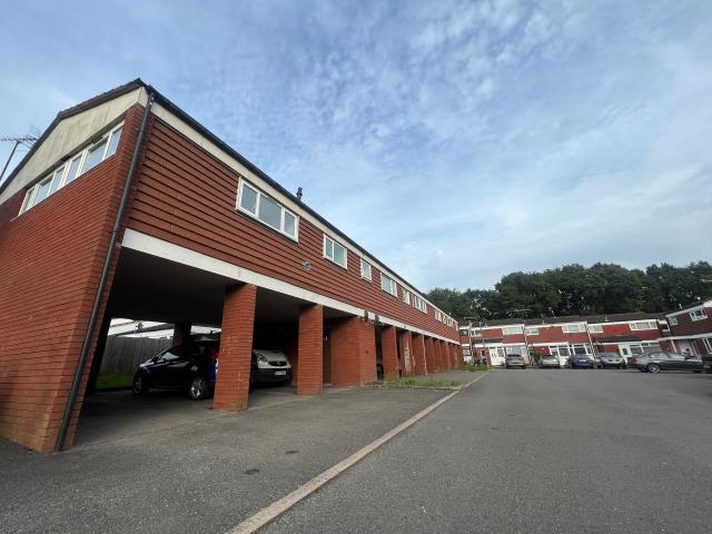 Apartment at Chedworth Close, Redditch