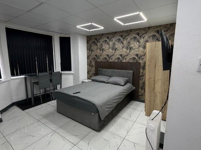 Apartment at Cheetham Hill Road, Manchester