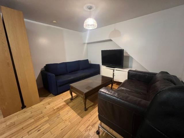 Apartment at Chelmsford Square, Greater London
