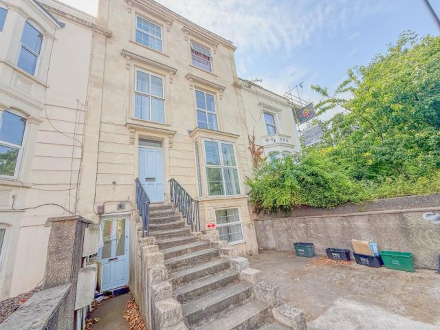 Apartment at Cheltenham Road, Bristol