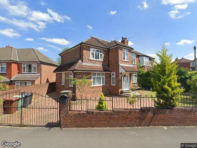 Apartment at Chelwood Crescent, Leeds