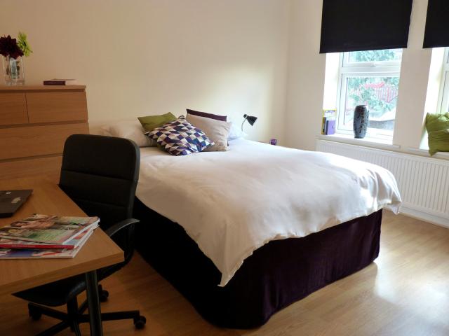 Apartment at Chesnut Road, Greater London