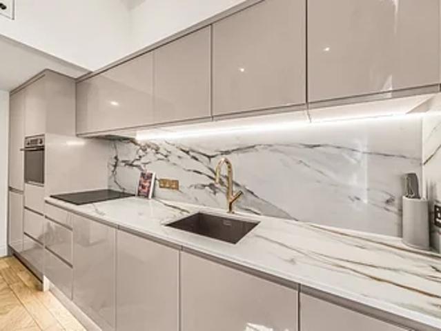 Apartment at Chesham Street, City of Westminster