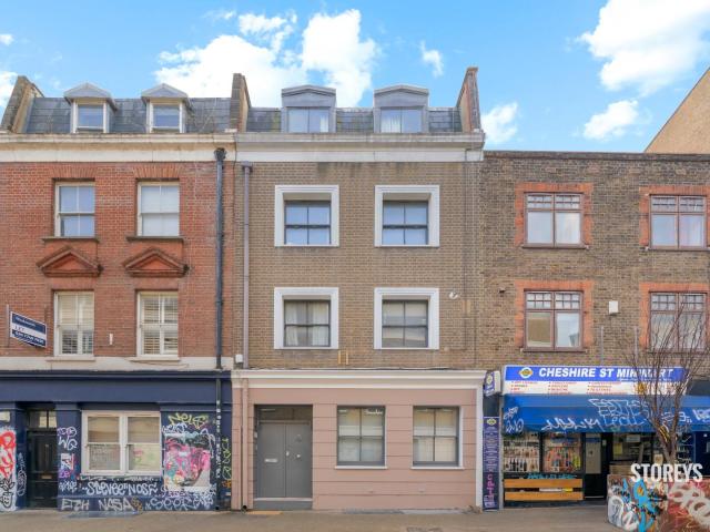 Apartment at Cheshire Street, London