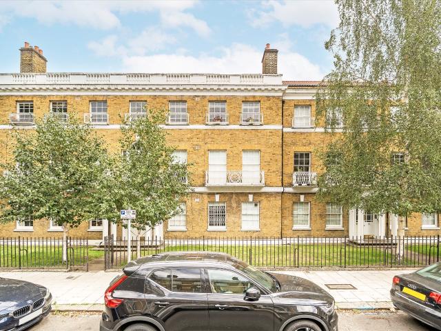 Apartment at Chester Way, Greater London