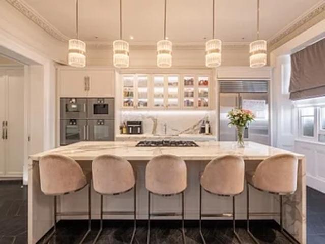 Apartment at Chester Square, City of Westminster