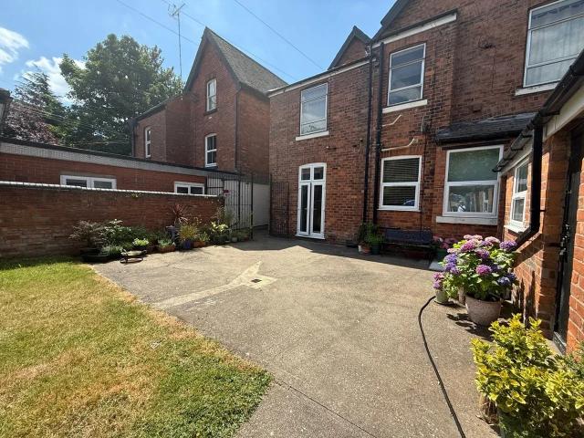 Apartment at Chesterfield Road South, Mansfield Woodhouse