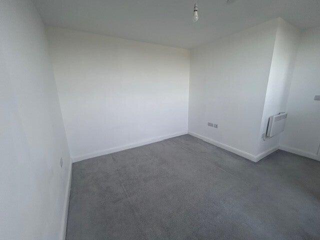 Apartment at Chestnut Avenue, Luton