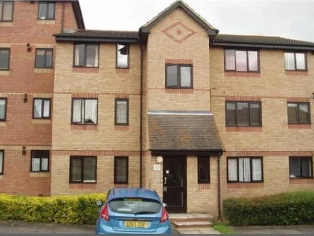 Apartment at Chestnut Road, Basildon