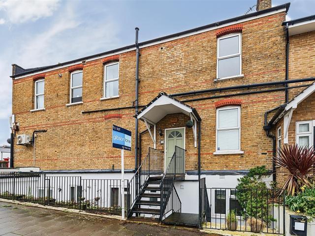Apartment at Chestnut Road, Greater London