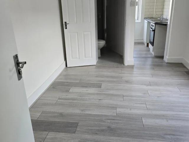 Apartment at Chestnut Rise, Greater London