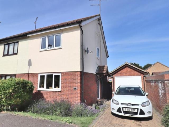 Apartment at Chequers Close, East Hertfordshire