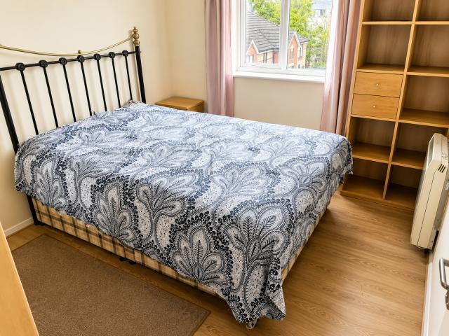 Apartment at Cherry Blossom Close, Greater London