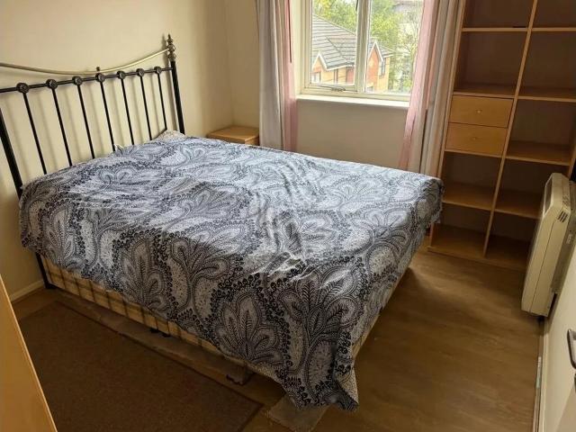 Apartment at Cherry Blossom Close, Greater London