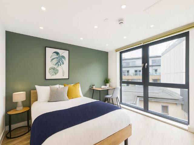 Apartment at Cherry Lane, Bristol