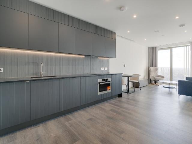 Apartment at Cherry Park Lane, Greater London
