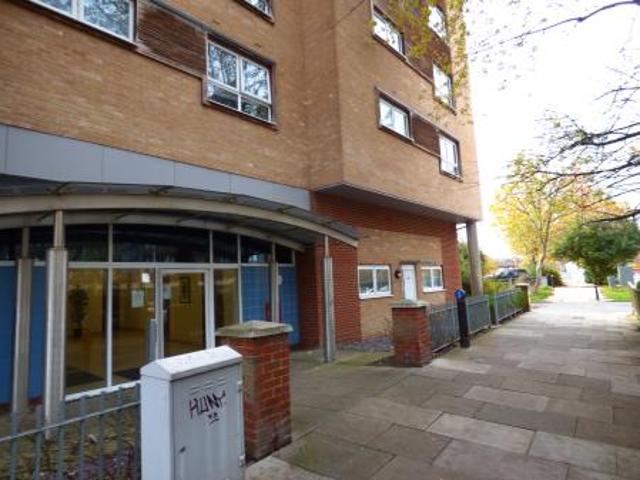 Apartment at Cherrydown East, Basildon