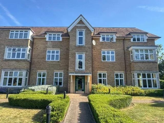 Apartment at Cheveley Road, West Suffolk