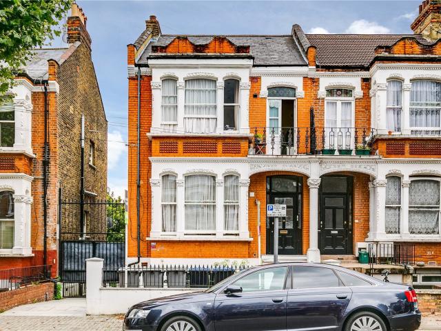 Apartment at Chevening Road, Greater London