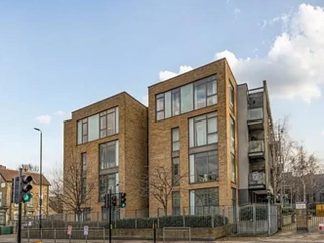 Apartment at Chevening Road, Greater London