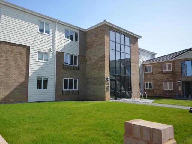 Apartment at Chichester Close, Rainham