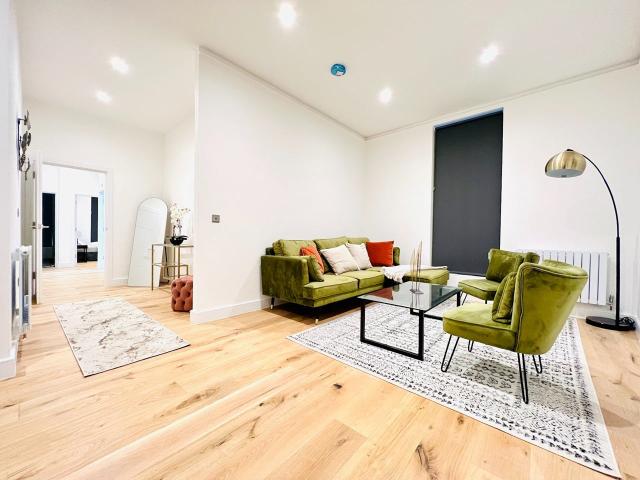 Apartment at China Hall Mews, Greater London